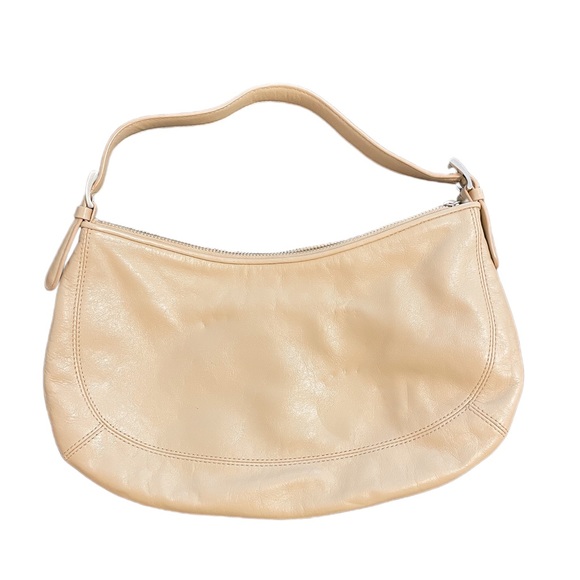 Ann Taylor | Bags | Ann Taylor Leather Shoulder Bag | Poshmark